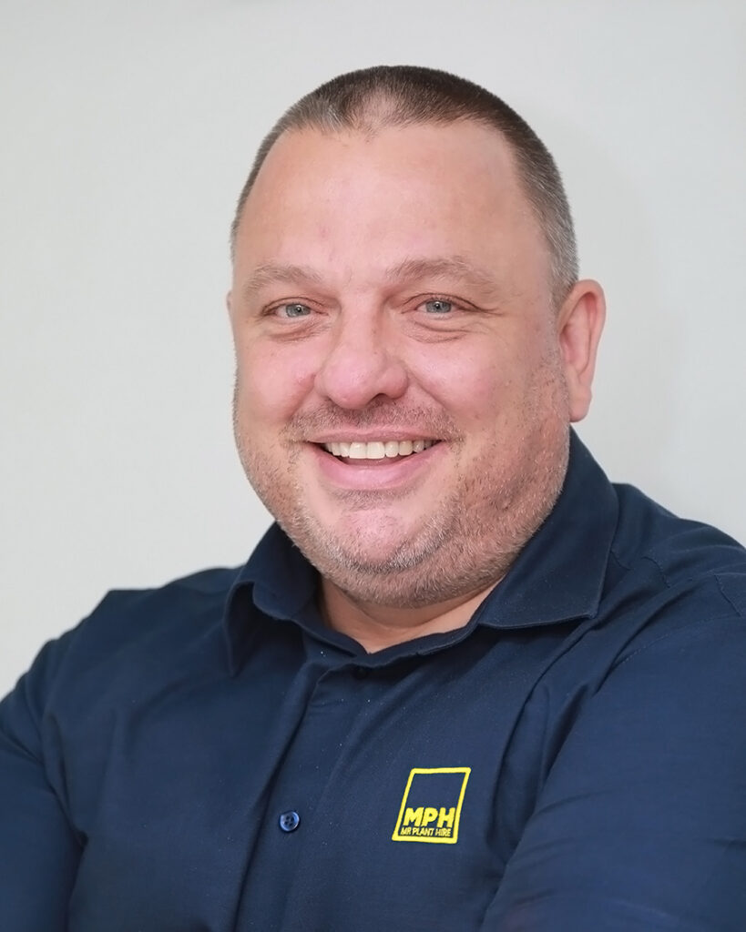 Meet the Management Team - Mr Plant Hire